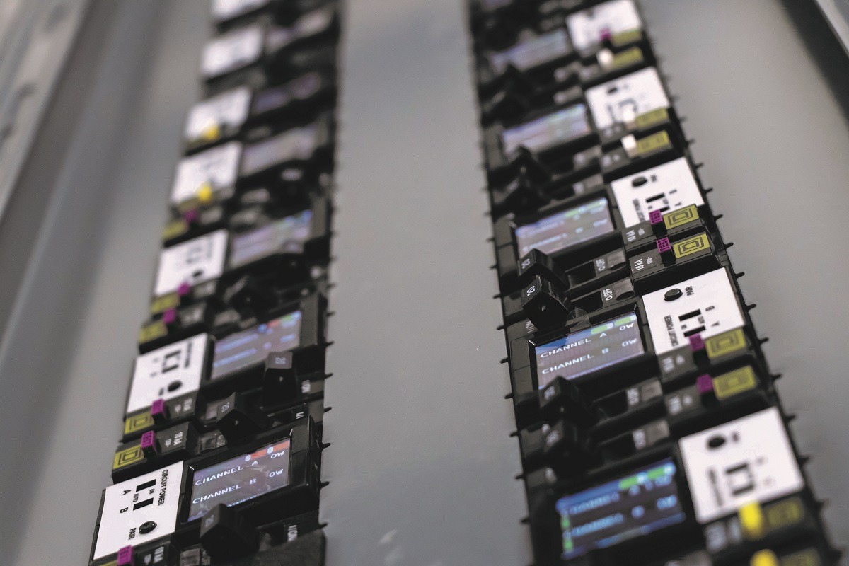 Savant releases next generation lighting control and energy management ...